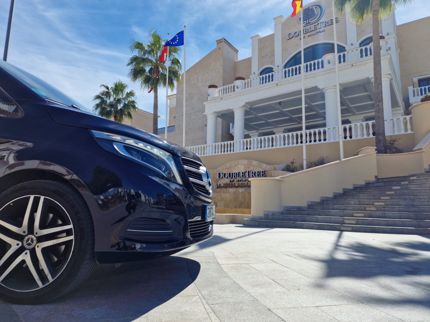 Mercedes V-Class Transfer La Torre Golf Resort. - Alicante or Valencia ...